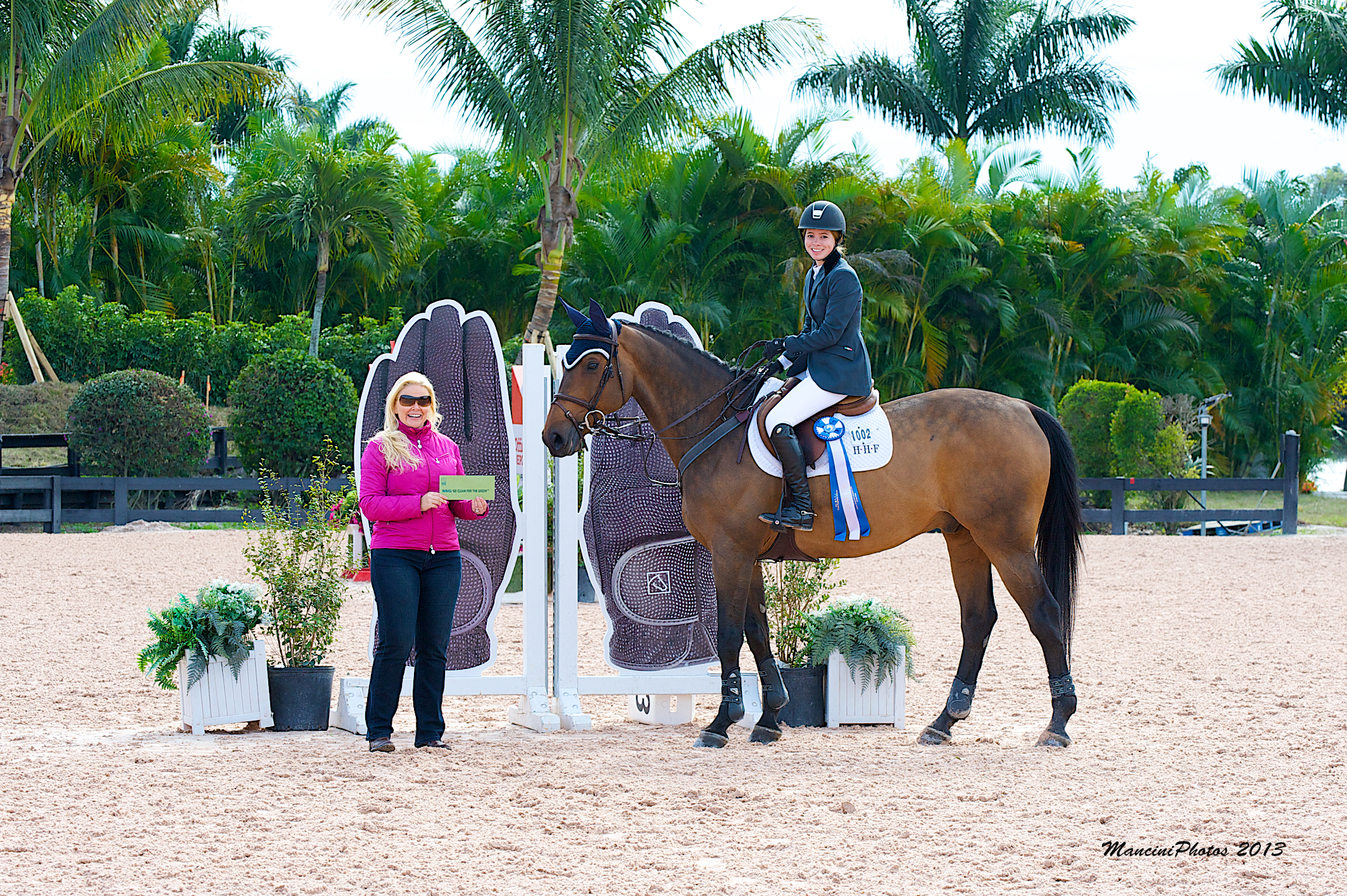 Lillie Keenan and Alise Oken Score SSG Riding Gloves Bonus Money